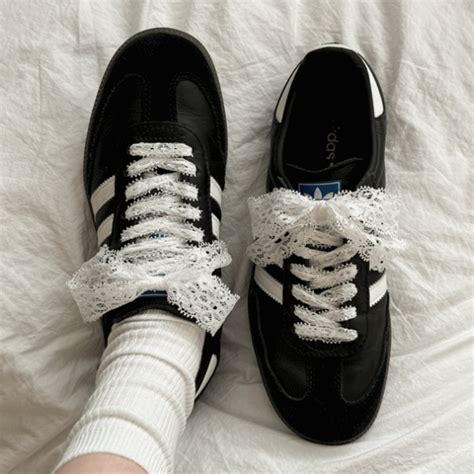 112쌍레이스끈 포인 레이스 운동화끈 시스루 신발 꾸미기 스트랩 신발끈 2color 에이블리