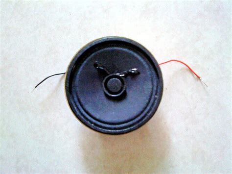 Piezoelectric Speaker Playing Only 1 Note General Guidance