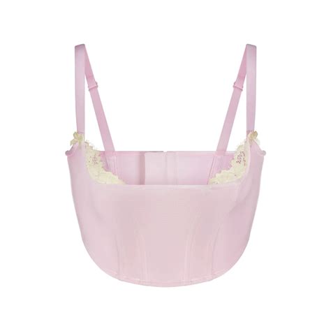 Shop Skims Valentines Day Campaign Starring Lana Del Rey