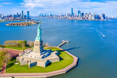 Statue Of Liberty Tour And Ellis Island And 911 Memorial Museum Full Day