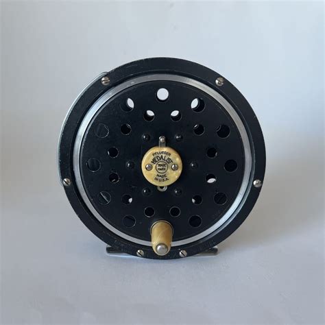 Yahooオークション ビンテージフライリール Pflueger Medalist フル