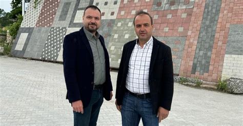 Dış Zemin Yapılarında Onların Imzası Var Kurt Çini