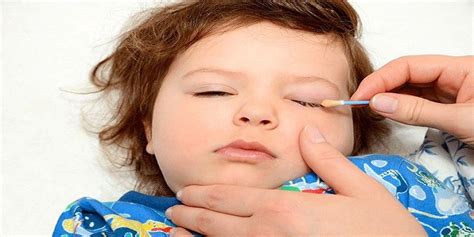How To Get Hair Out Of Newborn Eye The Tube