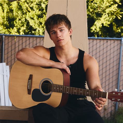 Alex Sampson Spotify Statistics And Monthly Listeners Music Metrics Vault