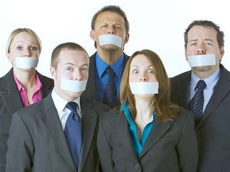 Дума приняла закон о внесудебной блокировке клеветы в интернете Kolybanov — Livejournal