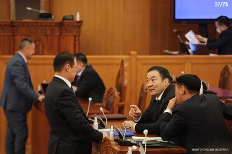 Гишүүдийг түдгэлзүүлэх асуудлыг хаалттай горимоор хэлэлцэж байна Nio Mn