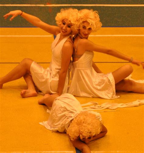 Gymnastique L Lan Sportif F Minin Et Les Jeunes De M Con Sports Ont Donn Leur Spectacle Les