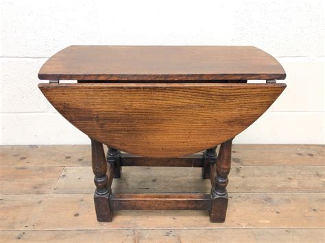 Small Antique Oak Drop Leaf Table