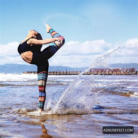 Sofia Ghavami Feet Aznudefeet