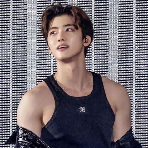 Jae Mean Na Jaemin X Male Reader Cw Idol Au Top Jaemin Pwp Sex Toys Excessive Use Of Lube