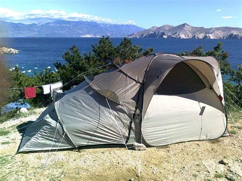 Šator za kampiranje QUECHUA BASE SECONDS 4.1
