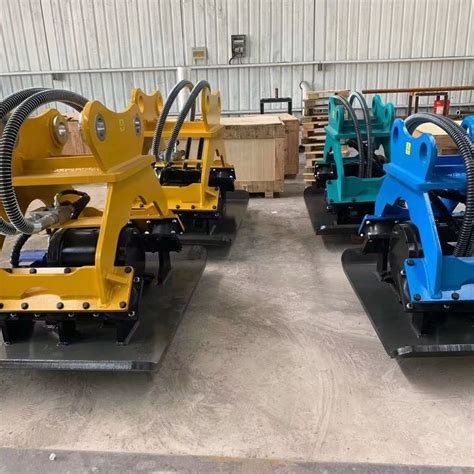 New High Quality Excavator Mounted Hydraulic Vibrator Compactor Soil