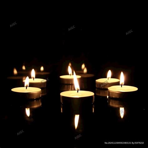 Ai创作图沉痛悼念 黑暗中的烛光图片 烛光点点 五根蜡烛 六颗蜡烛 烛火中的暖光 蜡烛素材 蜡烛图片 温馨烛光 蜡烛黑暗 蜡烛烛光 痛悼英雄 黑暗烛光 烛火灯光 为灾难祈福 昵图网