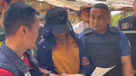 Caught And Brutal Stepfather Invaded Using A Gun To Shoot The Head Stepson Extinguished The