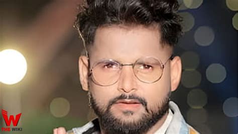 Tun Tun Yadav (Bhojpuri Singer) Wiki, Age, Wife, Family, Songs ...