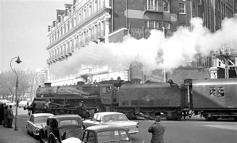 View Br Standard 4mt Class 4 6 0 Steam Engine