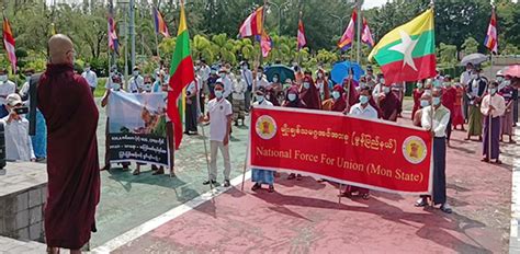 ကျိုက်ထိုမြို့နယ်ရှိ ကျိုက်ထီးရိုးဆံတော်ရှင်စေတီတော်မြတ်ကြီး၊ ကင်းမွန်းချောင်းတောင် တက်ကားဂိတ