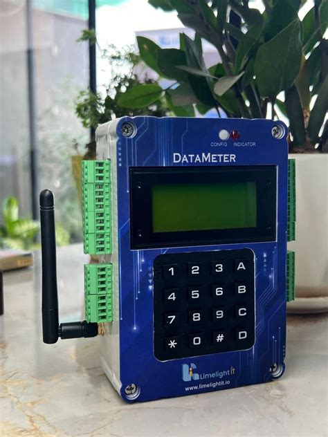 Smart Temperature Monitoring Real Time Precision With Our Iot Gateway Datameter In Ahmedabad