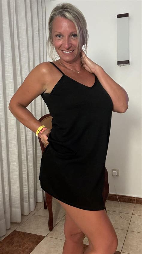 Little Black Dress Rcougarsandmilfssfw