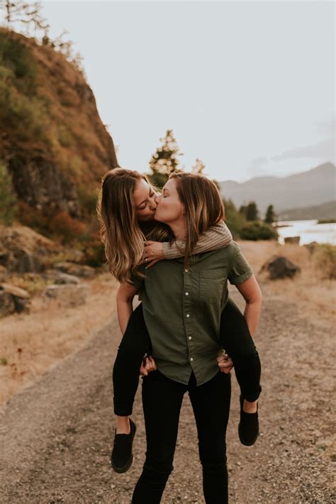 13 Lesbian Couples Photography Ideas Lesbian Couples Photography