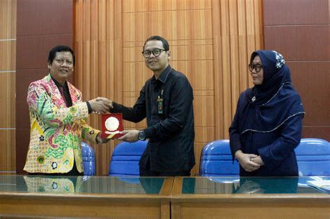 Mou Dan Moa Unimas Mojokerto Dengan Ptun Yogyakarta Pengadilan Tata Usaha Negara Yogyakarta