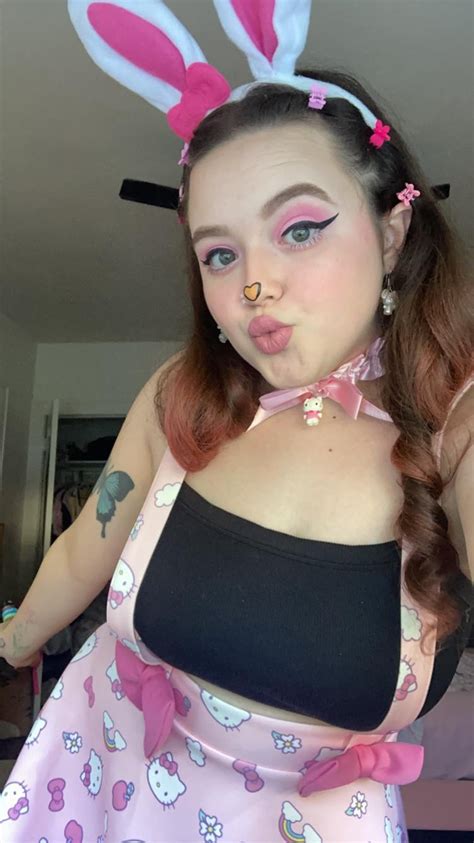 My Hello Bunny Kitty Halloween Costume💕💗 Rhellokitty