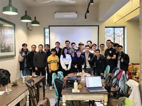 messagequeue redis rabbitmq kafka wecommit100xshare minh nguyen dang