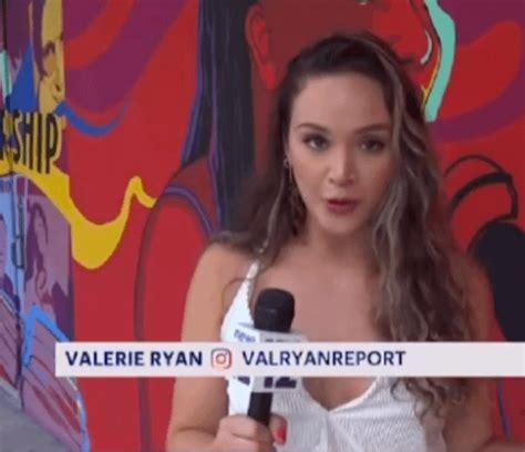 Valerie Ryan Rcurvynewswomen