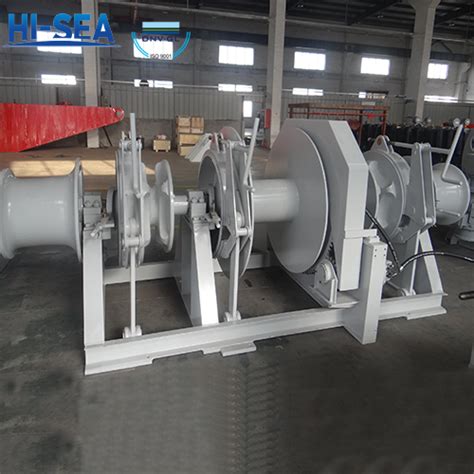 What Is A Hydraulic Anchor Windlass