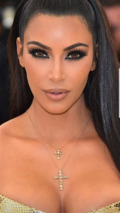 Smokey Eye For Brown Eyes Kim Kardashian