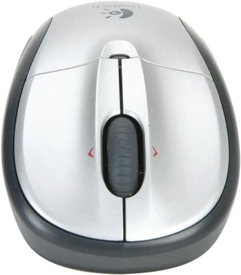 Logitech V220 Silver Cordless Optical Notebook Mouse And 15 4 Notebook Sleeve