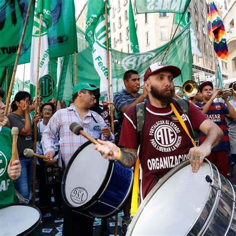 El Escándalo De Coty Álvarez En El Exterior Infobae