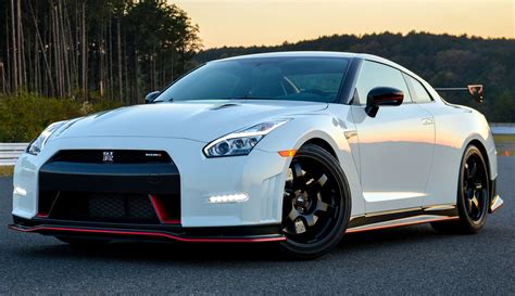 Nissan Gt R R35 Nismo 2014 2016 Specs Reviewstests And Details
