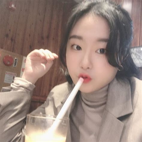 성리 Castle 2 • Threads Say More