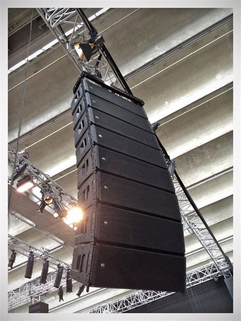 sound system line array aktif rcf hdl50 a paket sound system