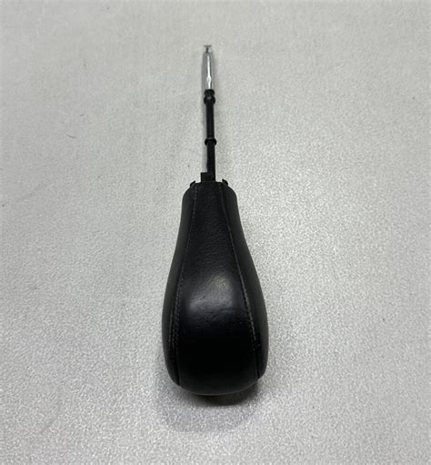 Volvo Gear Shift Knob 8698157 S60 S80 V70 Xc70 Xc90 Oem Ebay