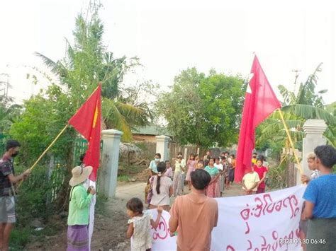 Khit Thit Media On Twitter ရွာပေါင်းစုံ သပိတ် စစ်ကြောင်းက ဖက်ဆစ် စစ်တပ် တော်လှန်ရေး ချီတက