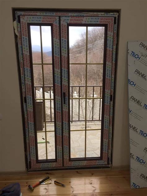 მეტალო პლასმასის კარ ფანჯარა