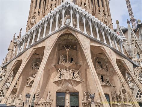 201809 바르셀로나 가우디 투어 사그라다 파밀리아 성당 Sagrada Familia 성 가족 성당 수난의 파사드 성당 내부 소개 네이버 블로그