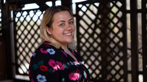 Eldina Sytyttää Toivon Kipinöitä Bosniassa Fida