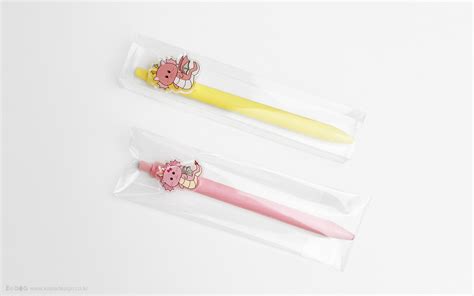 아크릴 볼펜 캐릭터 로고 인쇄 자유형 코알라디자인