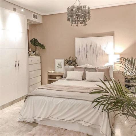 ایده تزیین ساده اتاق خواب با ریسه تزیین اتاق دخترانه کودک