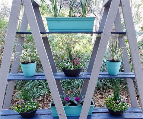 Diy Plant Stand With A Ladder