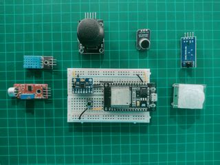 Interfaces de usuario con Python y Microcontroladores - Roboticoss