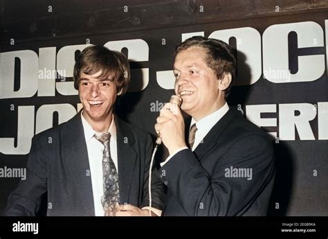 Dj Joe Und Joe Raphael In Baden Baden Deutschland 1960er Jahre Dj Joe
