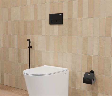 Loop Neo Flush Plate Chrome Black Hindware