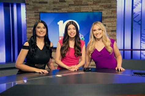 Chief Meteorologist Mandy Bailey Its National Best Friend Day 👏🏻👏