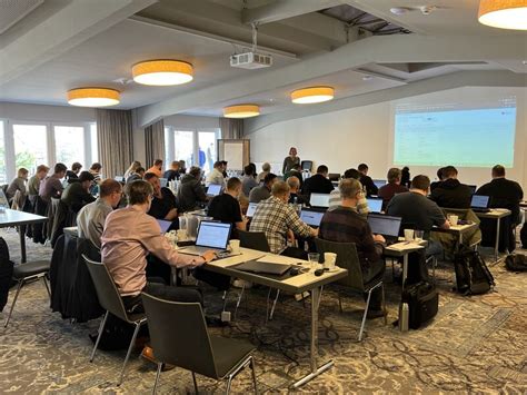 Oliver Graeff On Linkedin Everyone Busy At The Sap Fiori E2e Handson Workshop For Partners In
