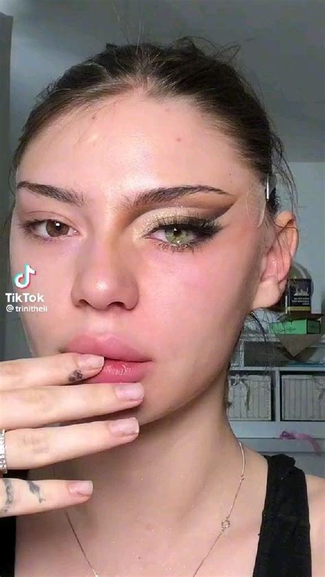 Eyeliner Look💙 Eye Makeup Makeup Routine Eye Makeup Tutorial