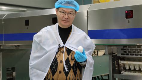 Ч Даваабаяр Энэ онд багтаж Монгол улс дотоодынхоо өндөгний хэрэгцээг 100 хувь хангана үүний 60